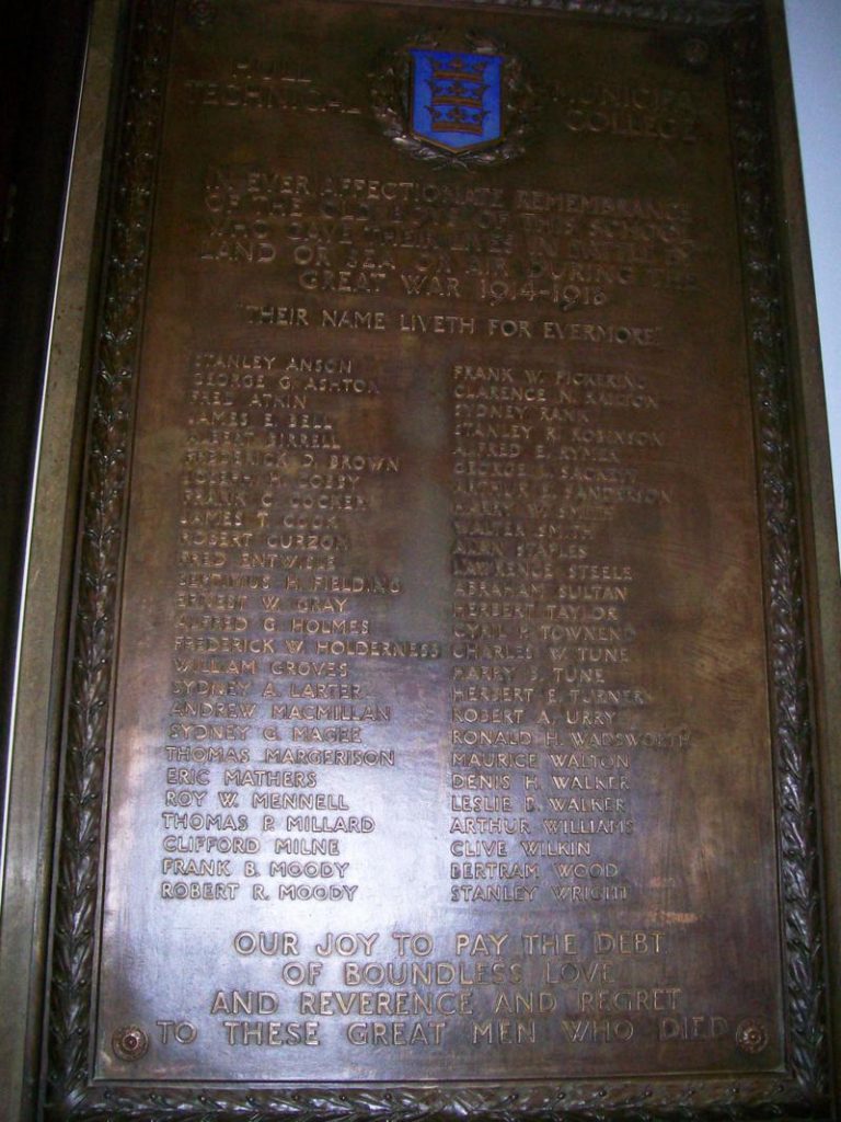 Hull Street War Memorials | Kingston upon Hull War Memorial 1914 - 1918